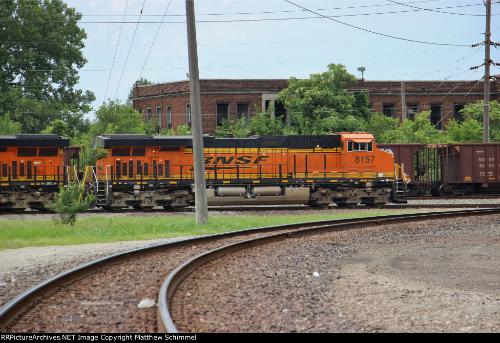 BNSF 8157